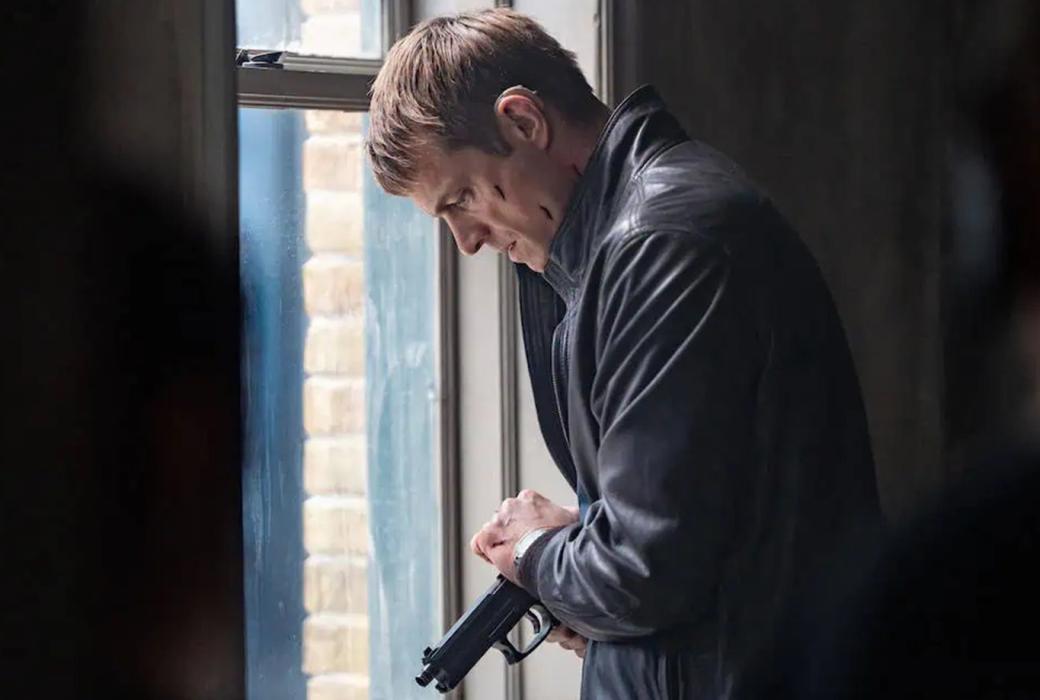 THE SILENT HOUR, Un thriller de acţiune... nemaiauzit